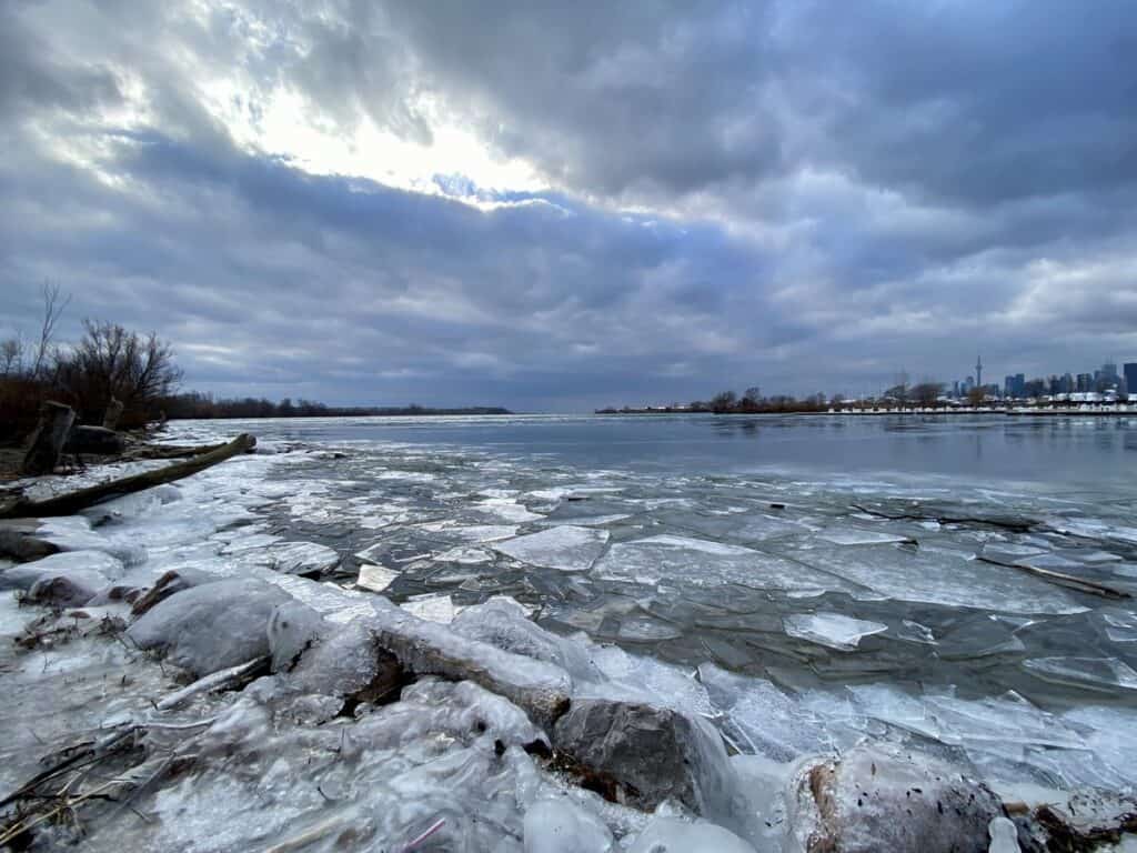 33 Fun Winter Activities to Try in Toronto 2026