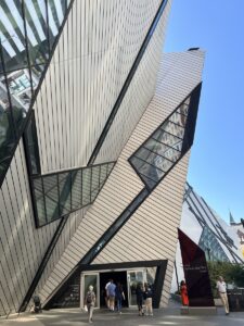 25 Best Free Museums in Toronto to Visit