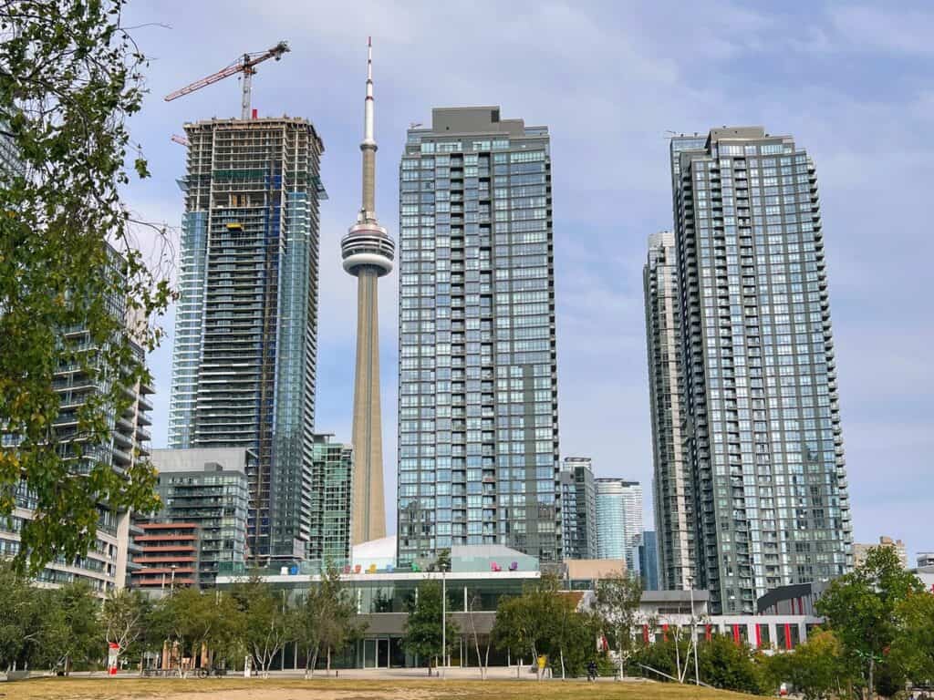 Toronto Views: Best Spots for Skyline Photography