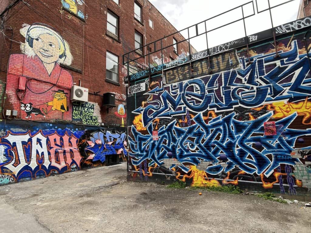 Toronto's Graffiti Alley: All You Need to Know