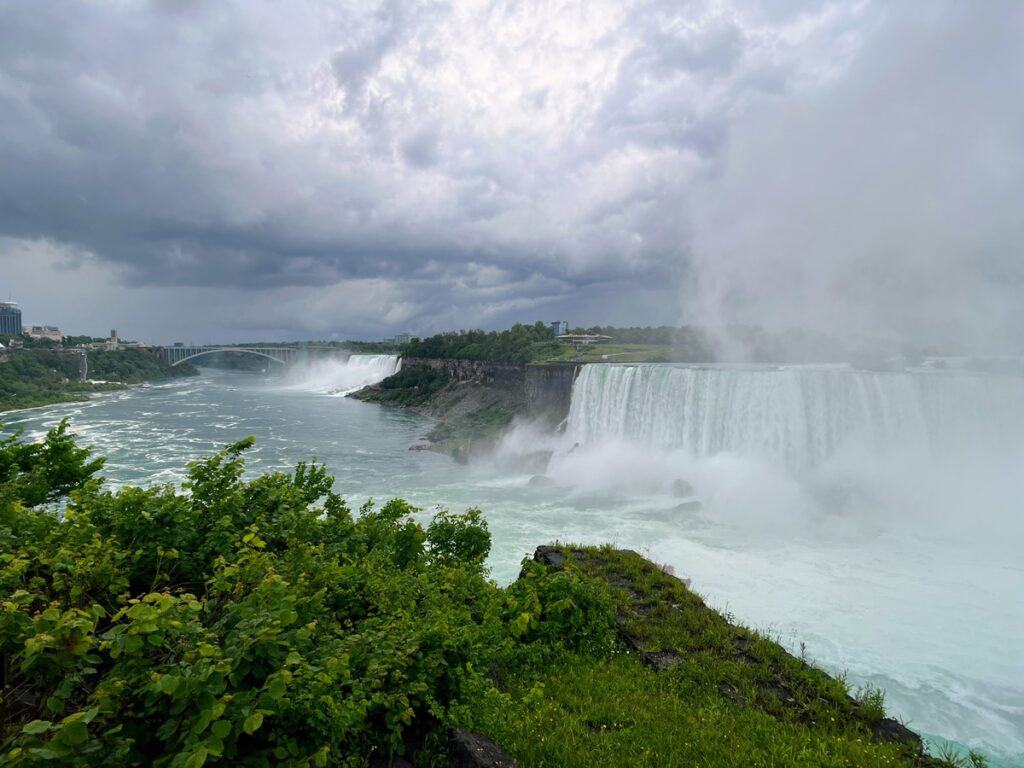 Niagara Falls in a Day: The Ultimate One Day Travel Itinerary
