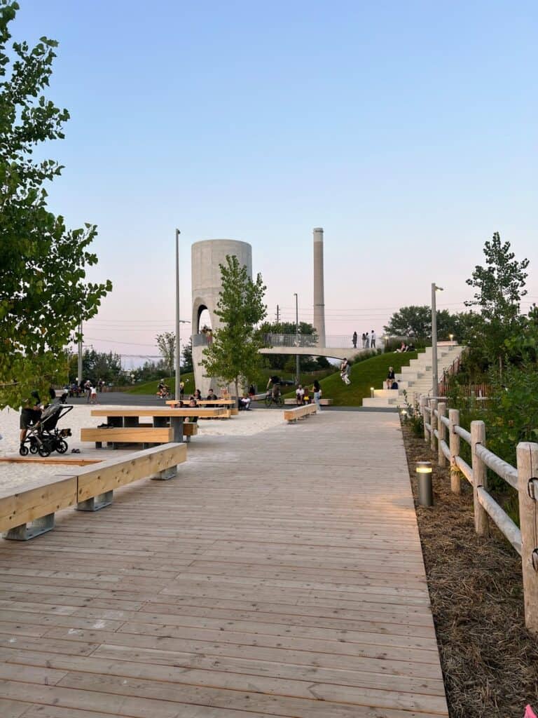 Visit Leslie Lookout Park: Toronto's Newest Park and Beach