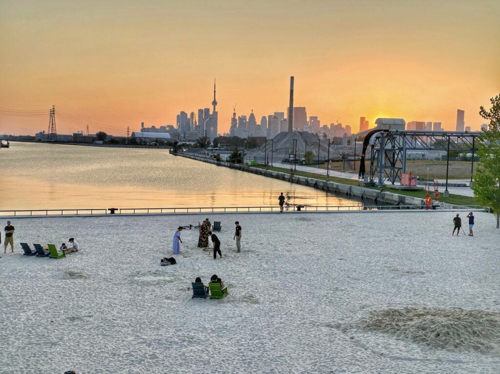 Visit Leslie Lookout Park: Toronto's Newest Park and Beach