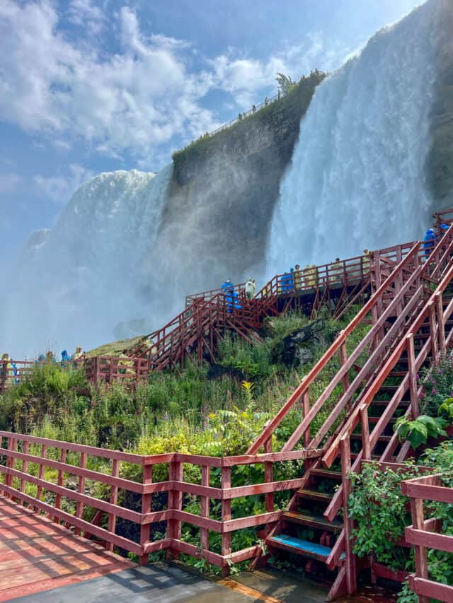Cave of the Winds: Is It Worth Visiting in Niagara Falls?